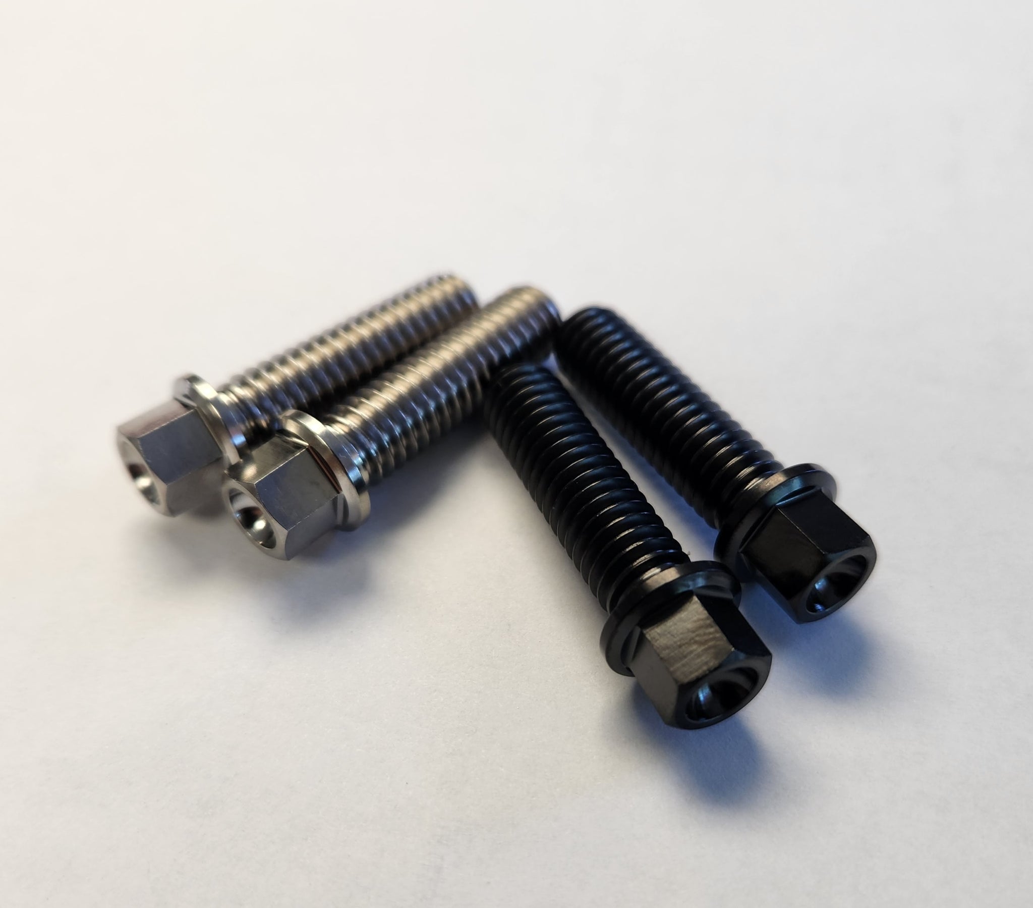 Titanium Beadlock Bolts – Mac Fab Performance